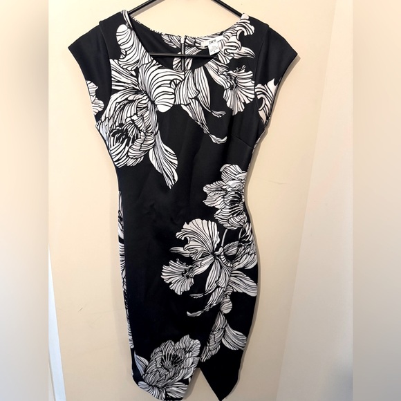 Bar III | Dresses | Bar Iii Black And White Floral Midi Dress | Poshmark